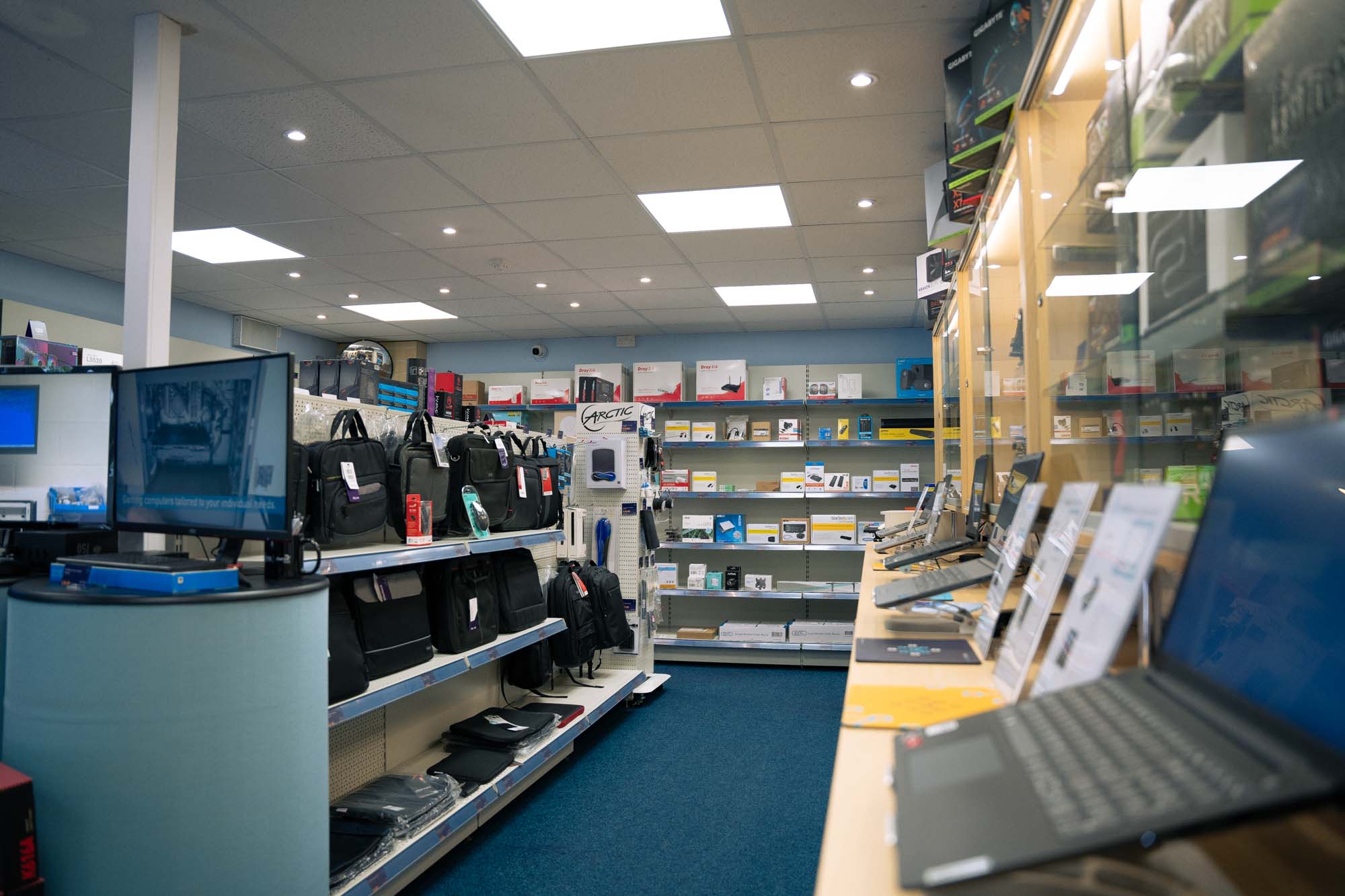 Shop In Store | PC's & Printers | Midland Computers